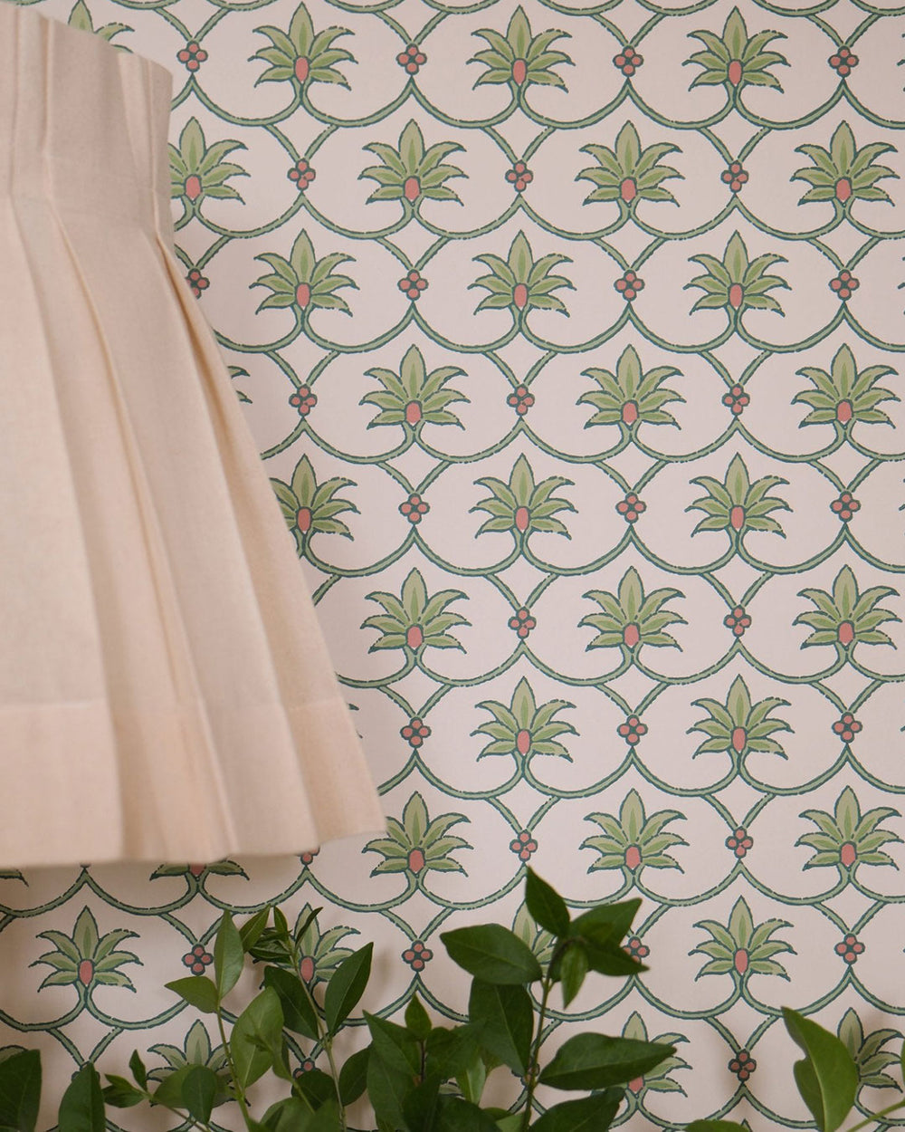 Palm Grove Wallpaper - Grasshopper